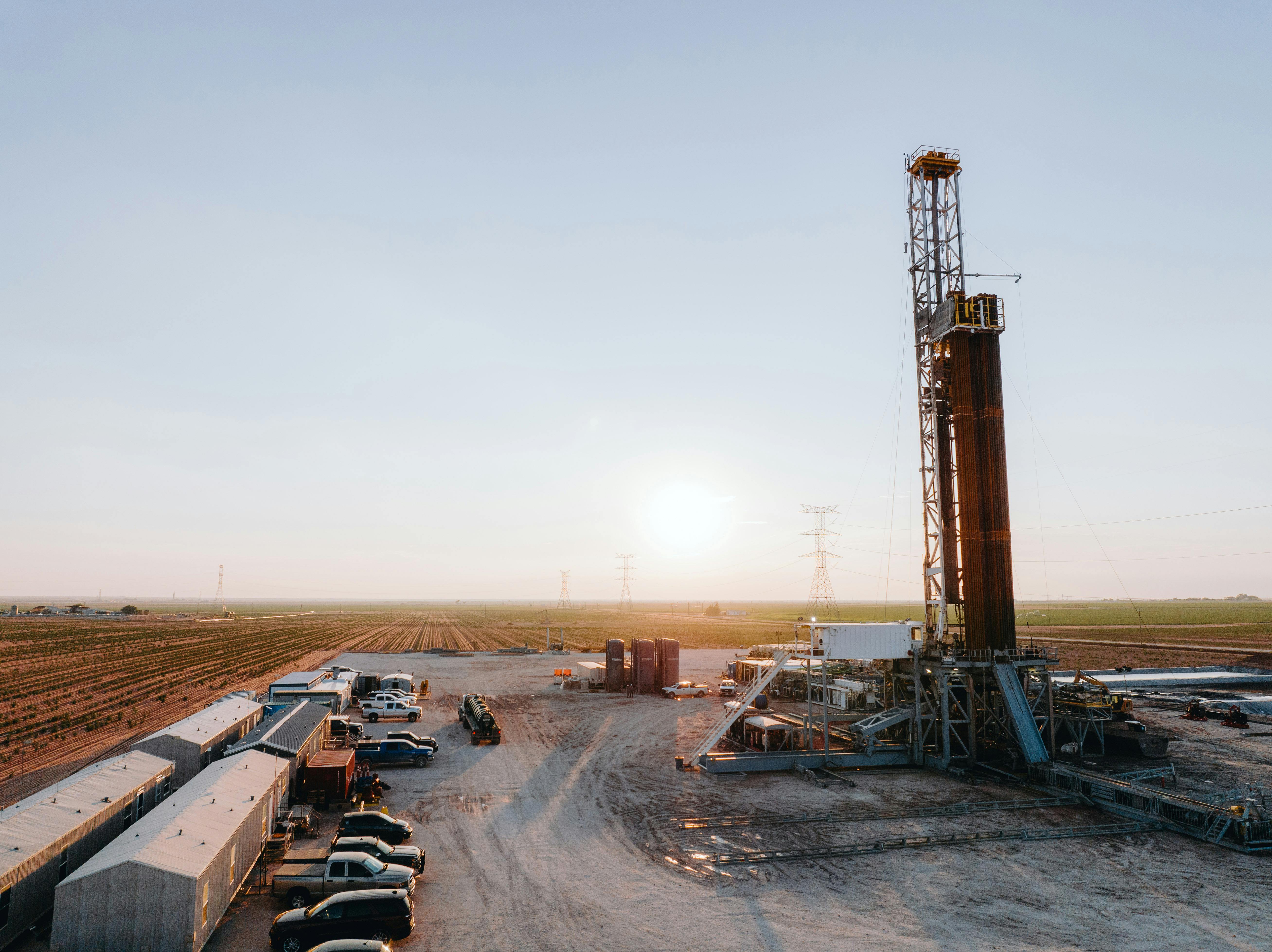 Peak Rentals | Your all-in-one oilfield infrastructure supplier | Rent Peak